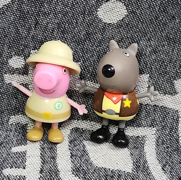 Jazwares | Toys | Sheriff Danny Dog Park Ranger Peppa Pig Jazwares ...